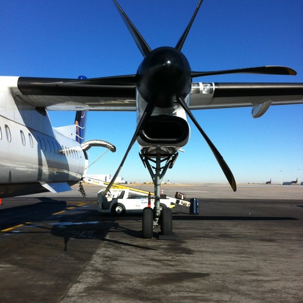 Gate B70 - Airport Gate in Denver International Airport