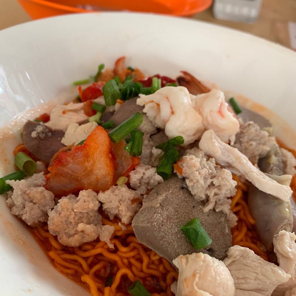 Yang Choon Tai Hawker Center - Food Truck