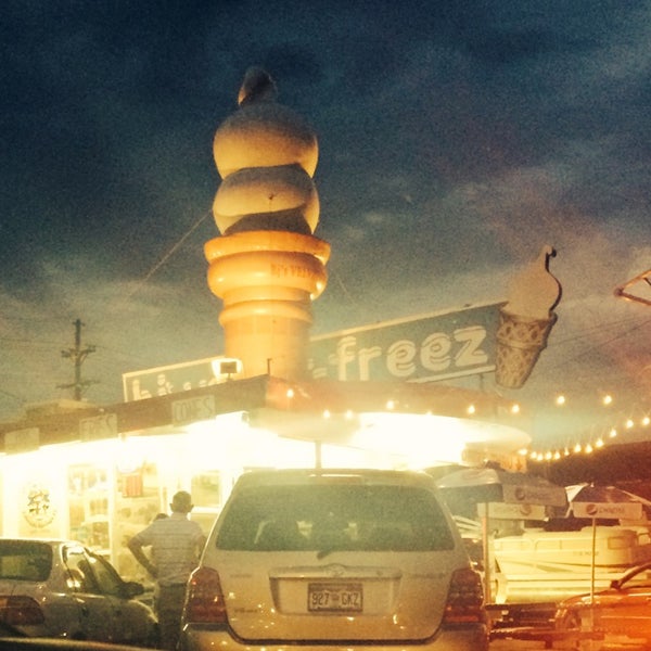 BJ's Velvet Freez - Ice Cream Shop in Divine Redeemer