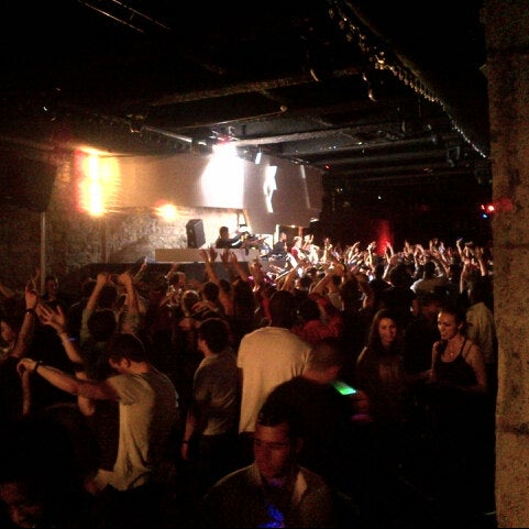 Showcase (Now Closed) - Nightclub in Paris