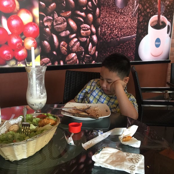 EXCELSO - Coffee Shop