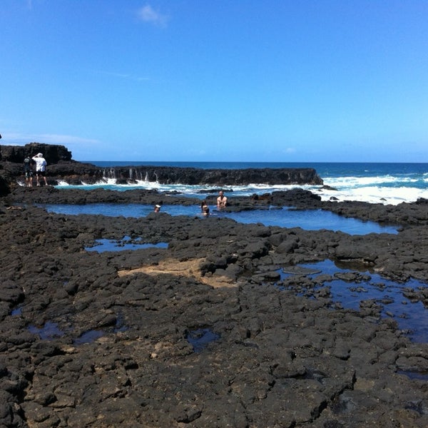 Lava pools - Surf Spot in Kilauea
