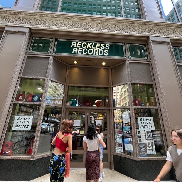 Reckless Records - The Loop - 27 tips from 2329 visitors