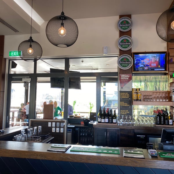 The Helm Bar and Kitchen - 9 tips from 200 visitors