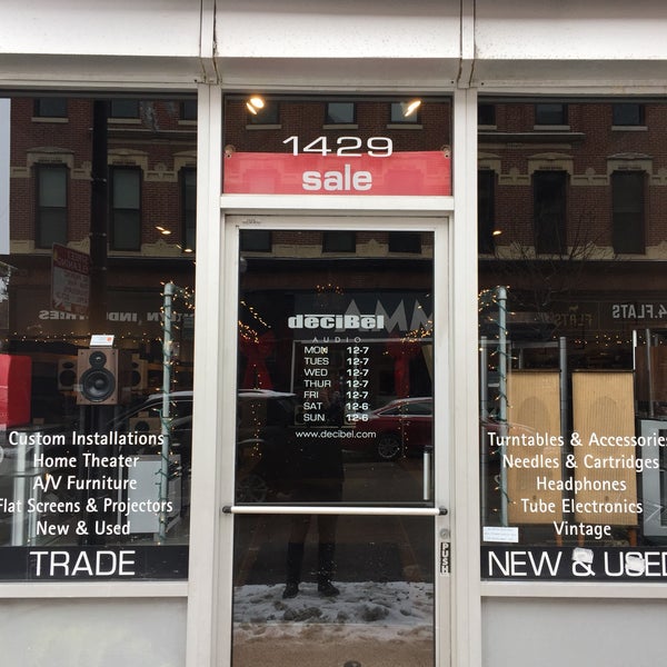 deciBel Audio - Electronics Store in Chicago