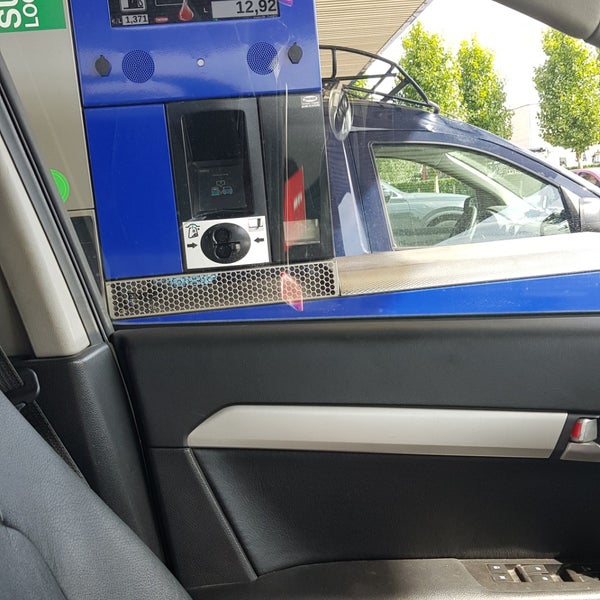 Makro Tankstation (Now Closed) - Fuel Station in Eke