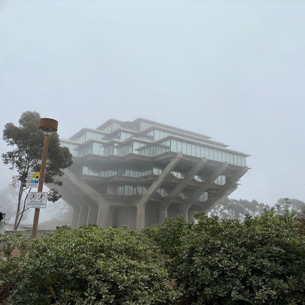 Geisel Library - College Library