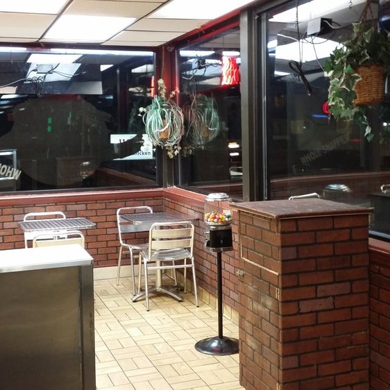 Hook Fish and Chicken - Seafood Restaurant in Deerfield Beach