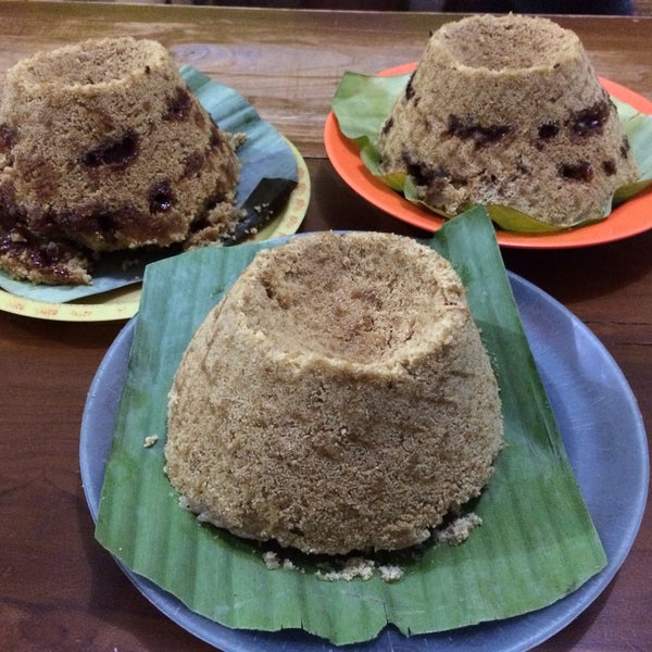 Gathot Tiwul Yu Tum - Tea Room