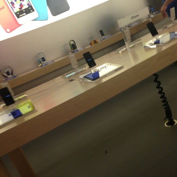 Photos at Apple Renaissance at Colony Park - Renaissance at Colony Park ...