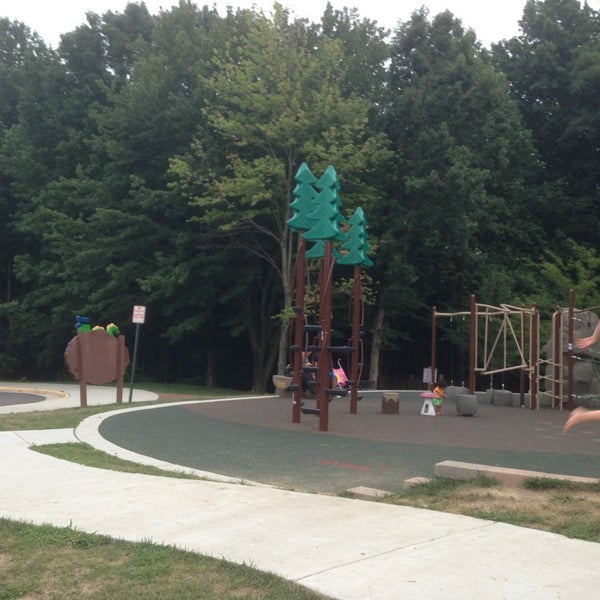 Photos at Lee District Park - Alexandria, VA