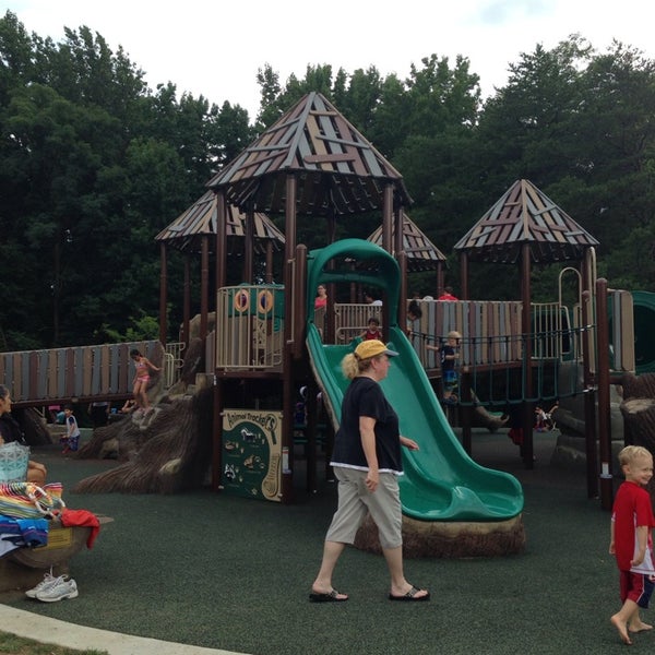 Photos at Lee District Park - Alexandria, VA