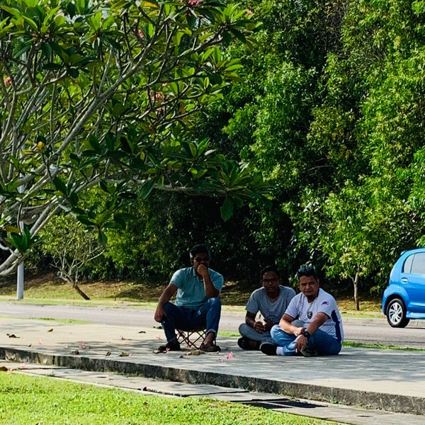 Padang Bola Sepak Presint 5 - 197 visitors