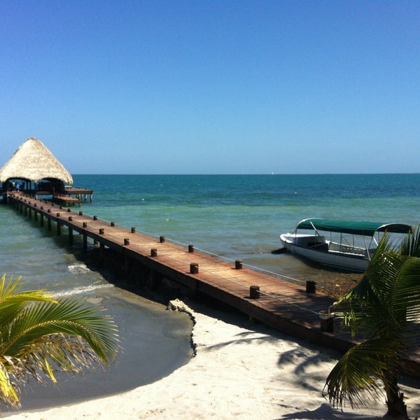 Roberts Grove Seaside Restaurant and Bar - Caribbean Sea - 2 tips
