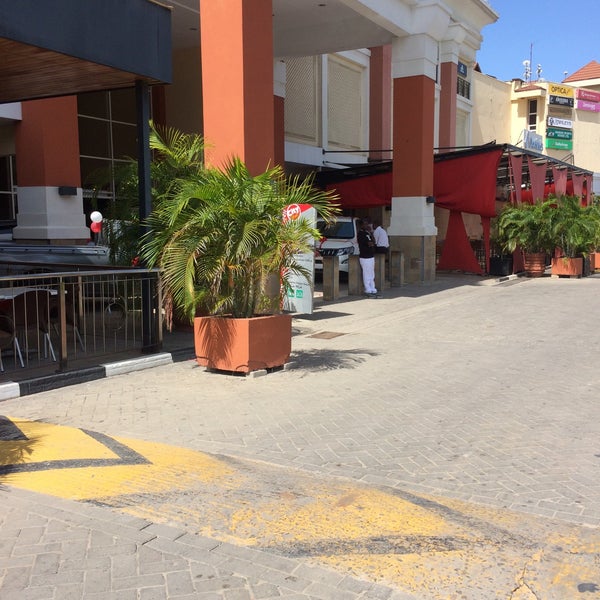 City mall - 18 tips from 752 visitors