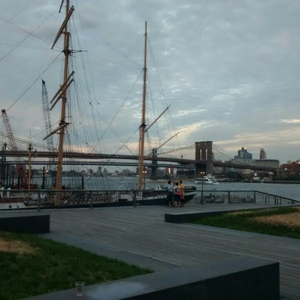 Pier 16 - Pier in New York