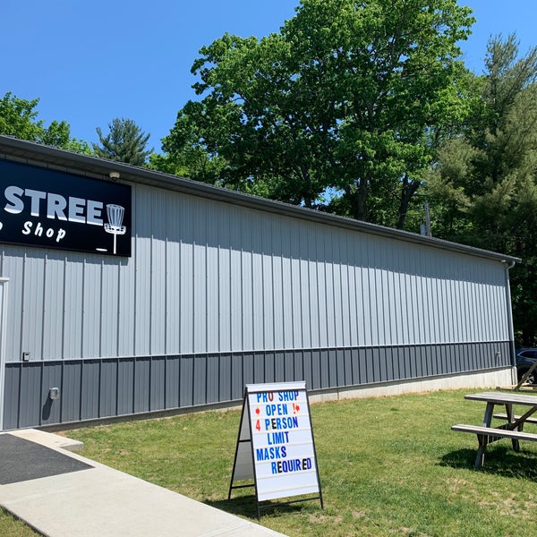 Marshall Street Pyramids Disc Golf Course - Leicester, MA