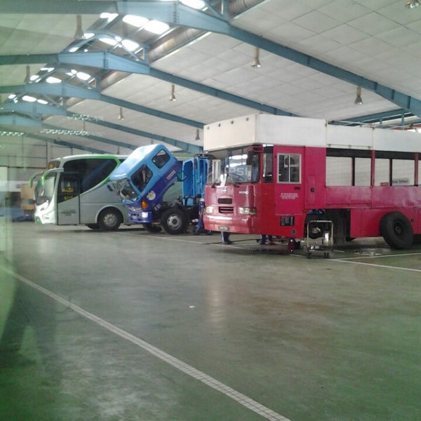 Hino Service Center@workshop - Automotive Repair Shop in Perai