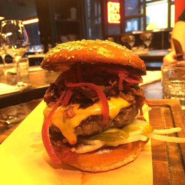 HotBox - Spitalfields and Banglatown - 46-48 Commercial St