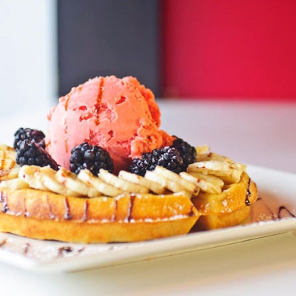 Ice 'n Cake - Sunnybrook - York Mills - Toronto, ON