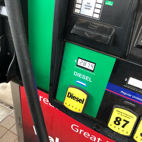 RaceTrac - Fuel Station