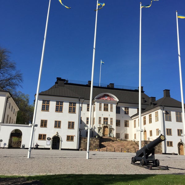 Photos at Karlbergs slott - Castle