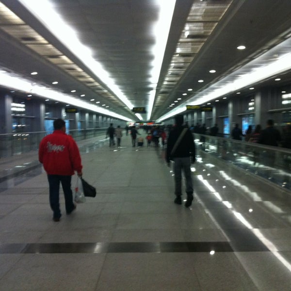 Futian Immigration Port 福田口岸 - Border Crossing