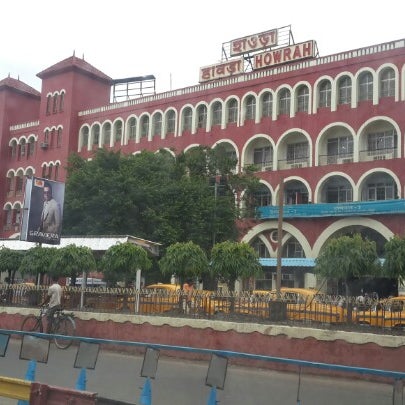 Howrah Junction Station (HWH) - Train Station in Howrah