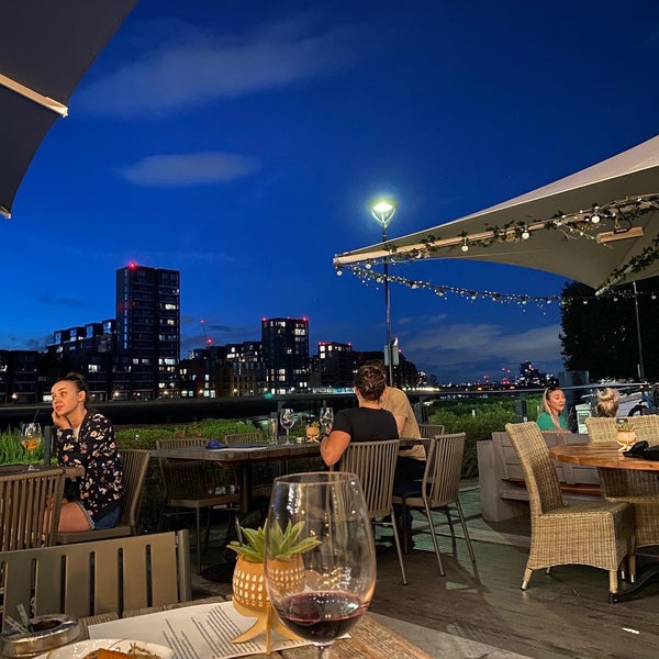 The Waterfront - Pub