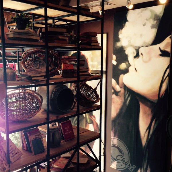 Mon Chéri - Libri Universitar - 4 tips