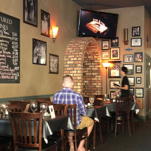 Clemenza's At Uptown - Italian Restaurant