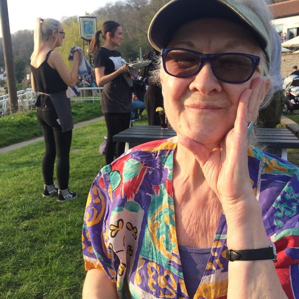 The Old Lock & Weir - Pub in Hanham Abbots