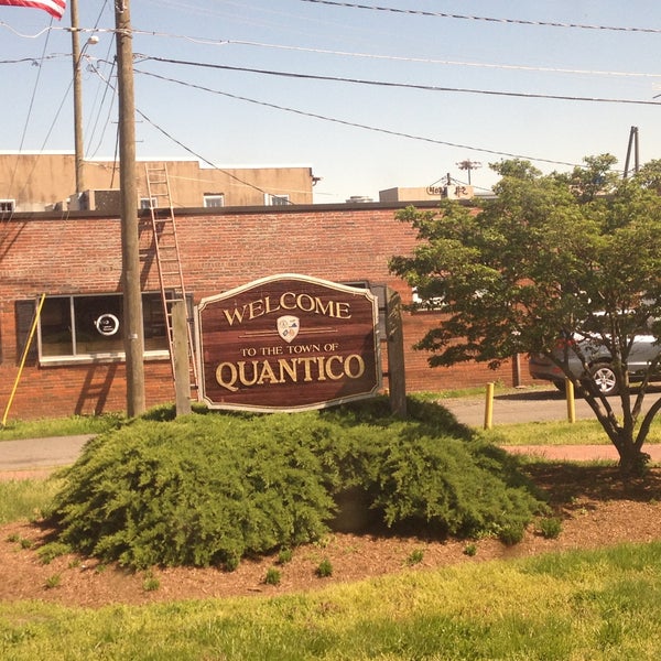 Quantico Amtrak/VRE Station - Rail Station