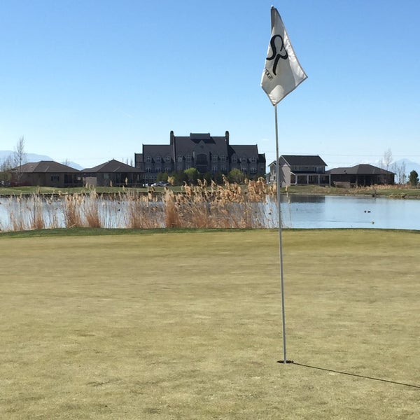 Sleepy Ridge Golf Course - Golf Course