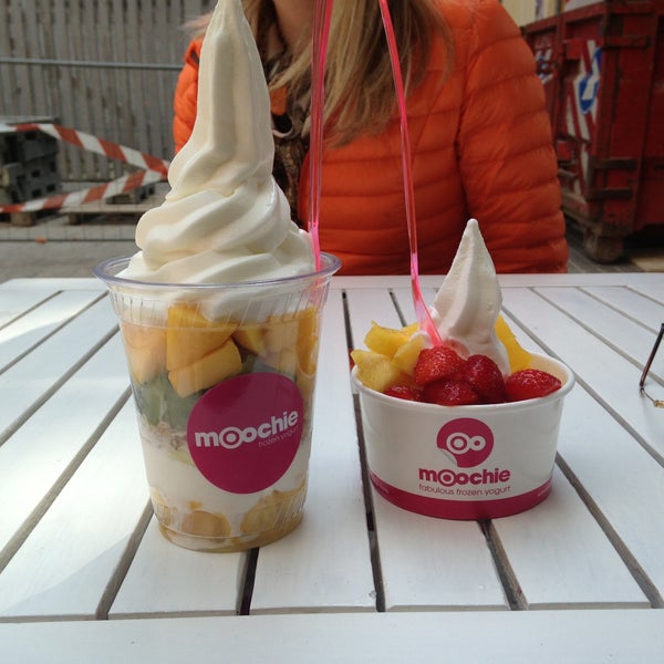 Moochie Frozen Yogurt - Kuip - 136 tips from 31656 visitors