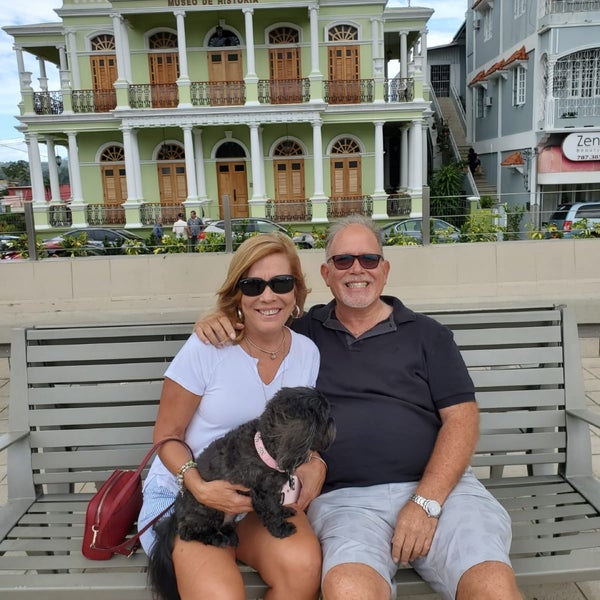 Plaza Pública Ángel Mislán - San Sebastián, San Sebastián Municipio