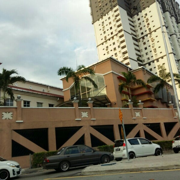 Photos at Tsun Jin High School 循人中学 - High School in Cheras