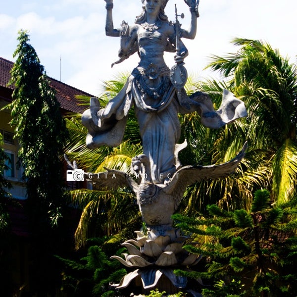 FourSMA ( SMA Negeri 4 Denpasar ) - Denpasar, Bali