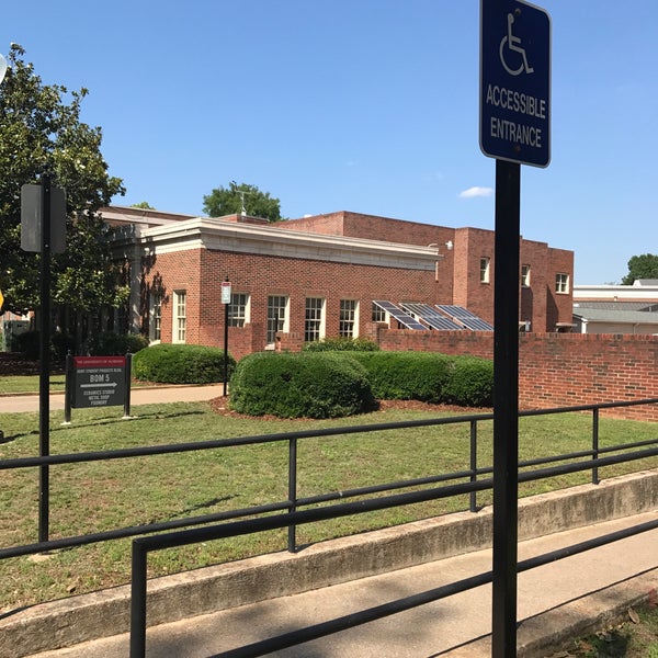 Amelia Gayle Gorgas Library - College Library