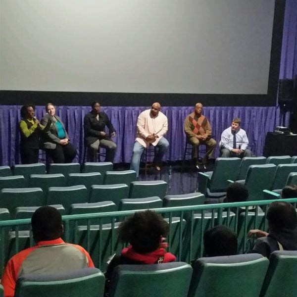 Photos at Regal Hollywood - Huntsville - Movie Theater in Huntsville