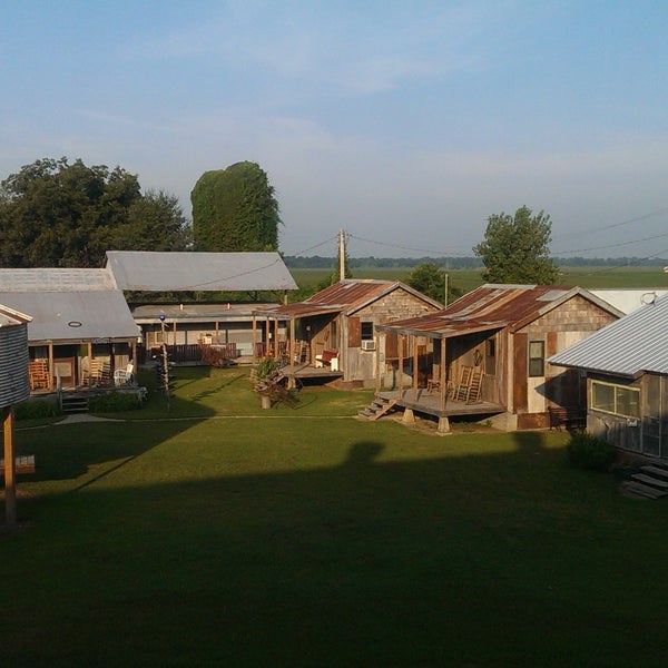 Photos at Shack Up Inn - 1 Commissary Cir