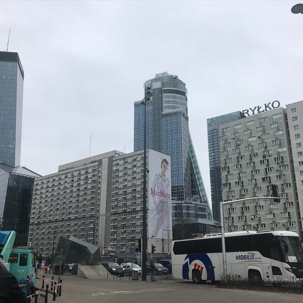 Rondo ONZ - Intersection in Warszawa