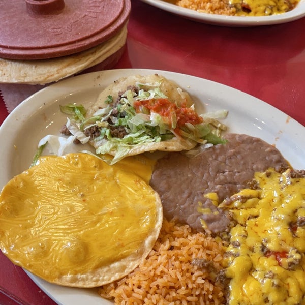 Jacala Mexican Restaurant - 606 West Ave