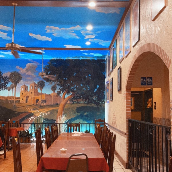 Jacala Mexican Restaurant - 606 West Ave
