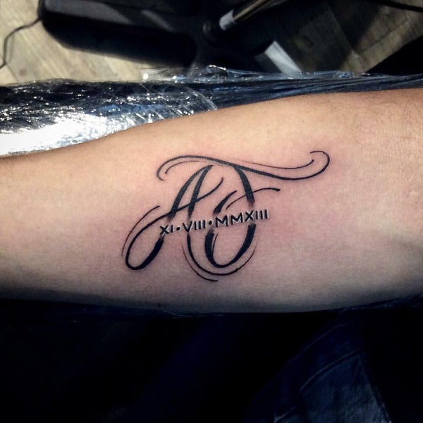 Photos at Underline Custom Tattoo - Tattoo Parlor