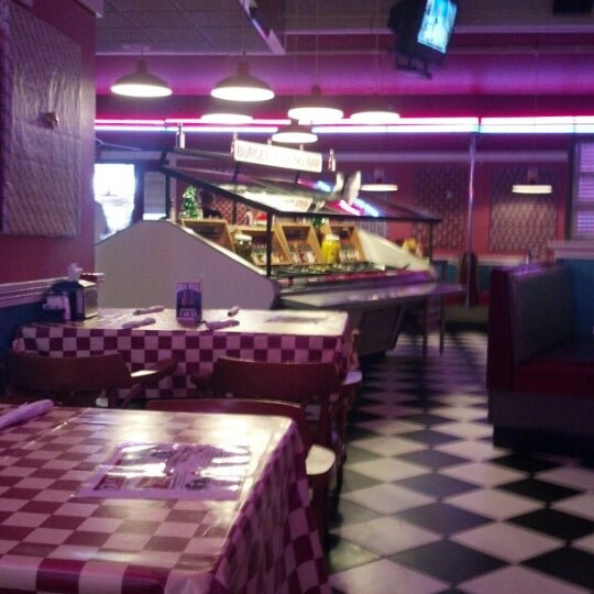 Zebb's Deluxe Grill & Bar - Burger Joint in Syracuse