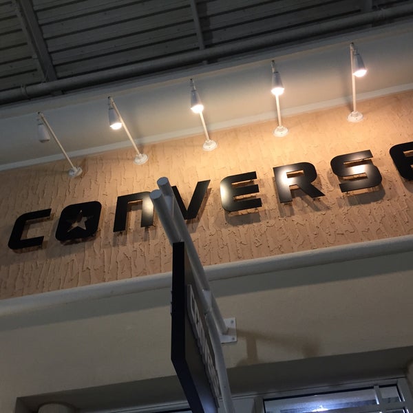 Converse Factory Outlet - Shoe Store in Orlando