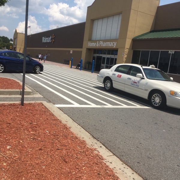 Photos at Walmart Supercenter - Big Box Store in Marietta
