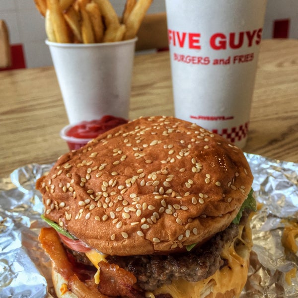 Five Guys - Airport North - Orlando, FL