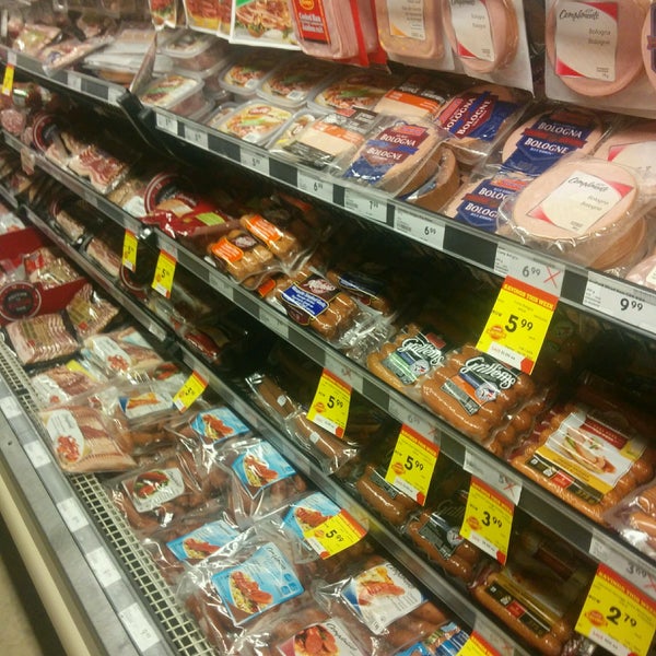 Safeway Canada - Beltline - 12 tips from 872 visitors